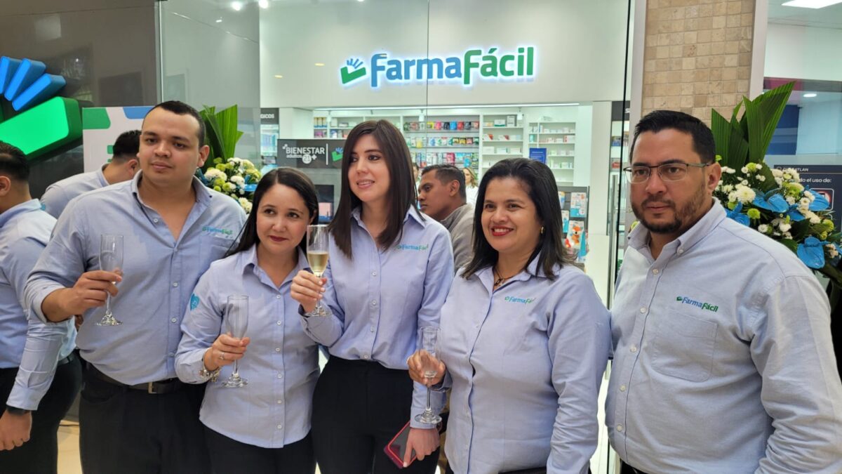 FARMAFÁCIL INAUGURA SU NUEVA SUCURSAL EN MULTIPLAZA – Honduras en Sociedad
